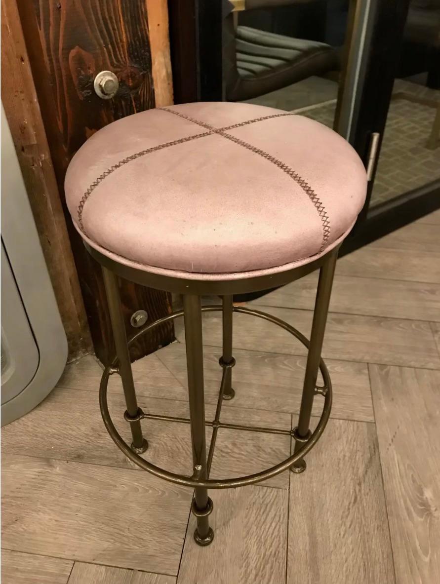Rustic Gray Leather Counter Stool For Sale at 1stDibs