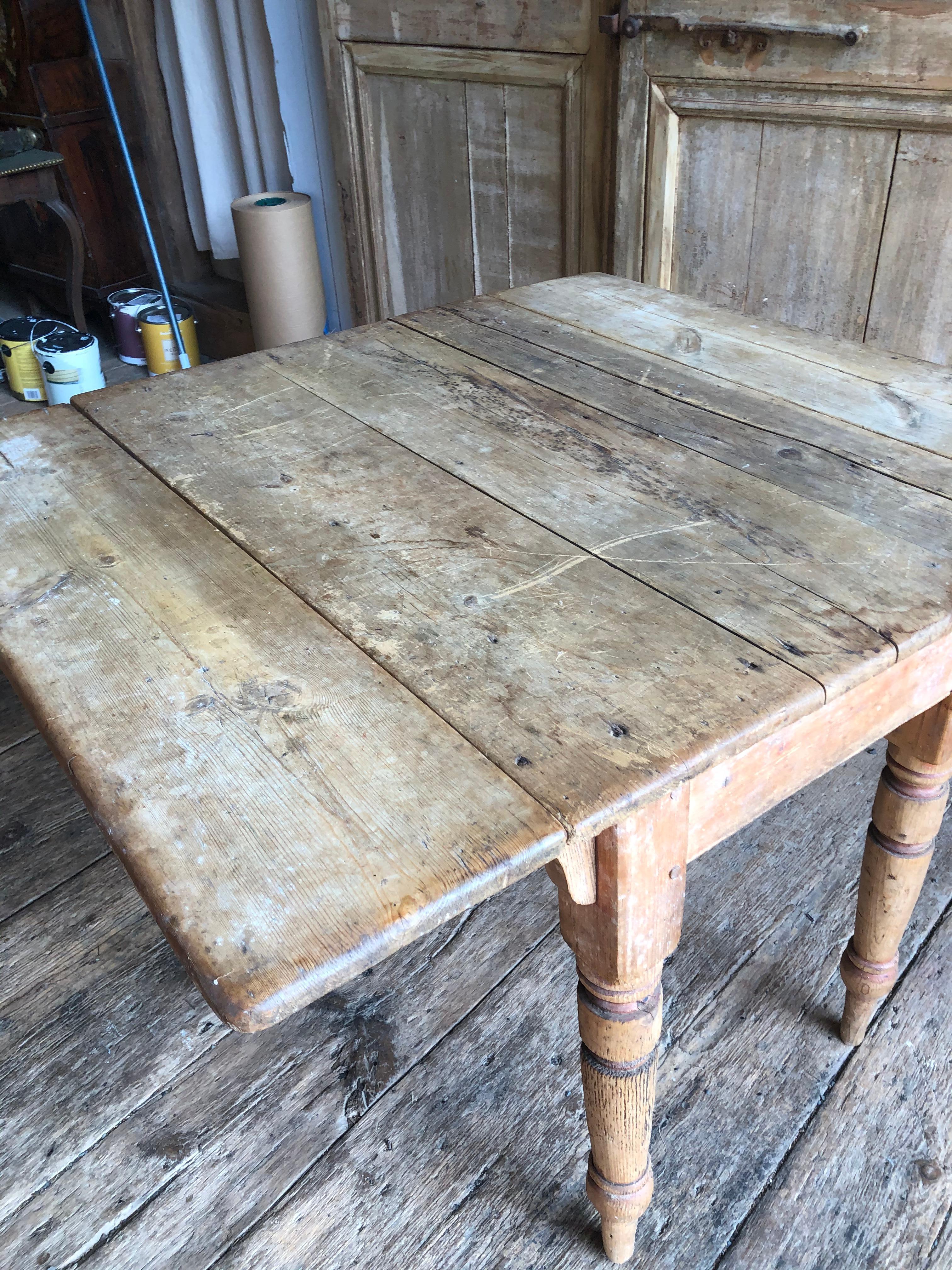 Rustic Scrubbed Pine Drop-Leaf Table, 19th C For Sale at 1stDibs | pine drop leaf table