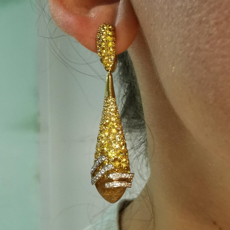 Rutilated Quartz Sapphires Diamonds 18 Karat Yellow Gold Fuji Suite For ...