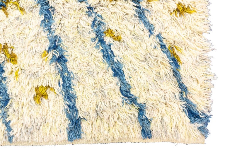 Rya Rug Shaggy Abstract Design For Sale at 1stDibs