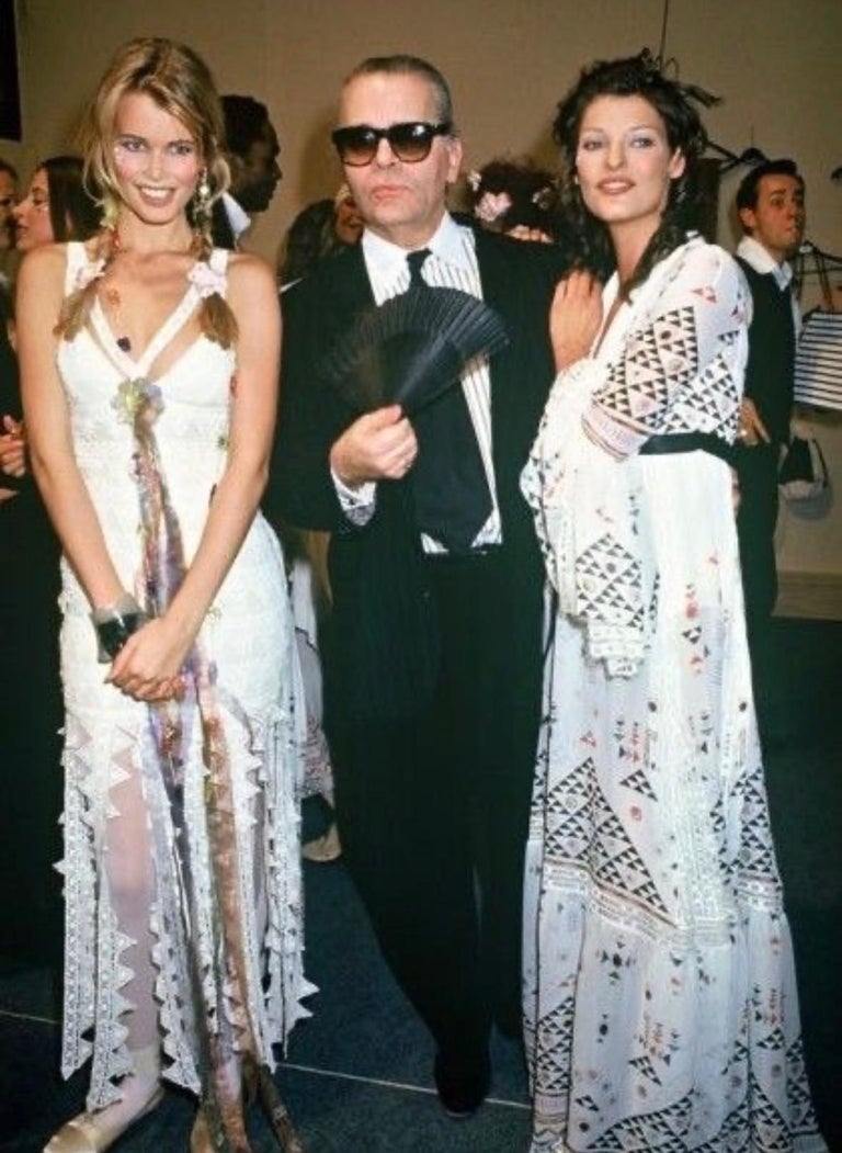 S/S 1993 Chloé by Karl Lagerfeld Runway Black Floral Triangle Lace ...