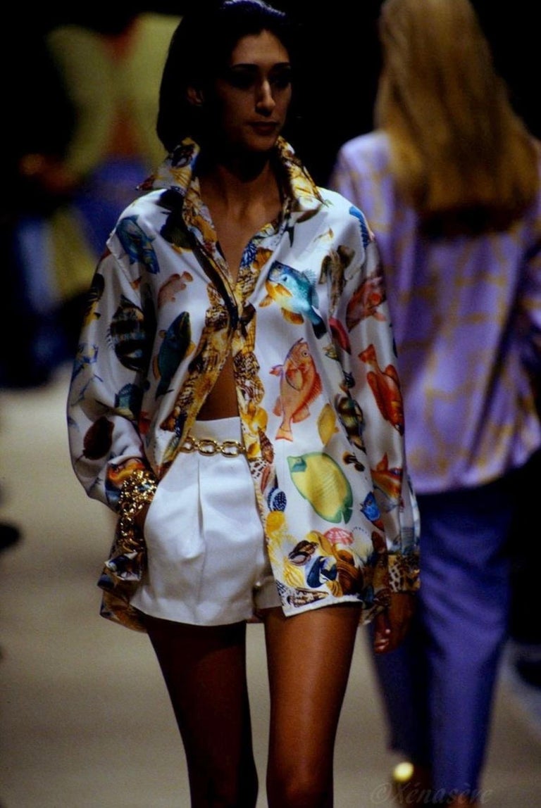 S/S 1992 Gucci Runway Ad Blue Sea Life Fish Print GG Logo Button Up ...