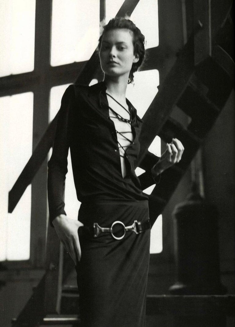 S/S 1996 Gucci by Tom Ford Runway Yellow Python Silver Ring Logo Hip ...