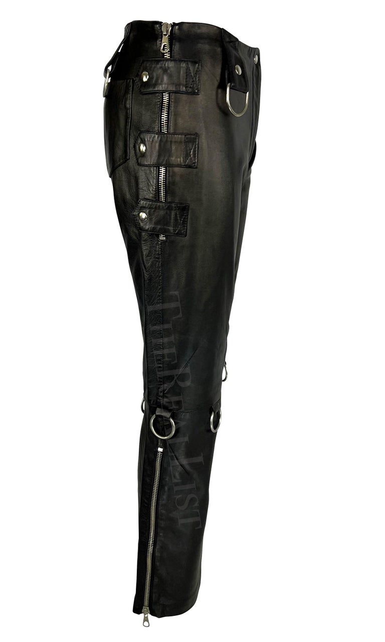 S/S 2000 Dolce and Gabbana Aaliyah Runway Black Leather Zipper Ring Moto Pants For Sale at 1stDibs