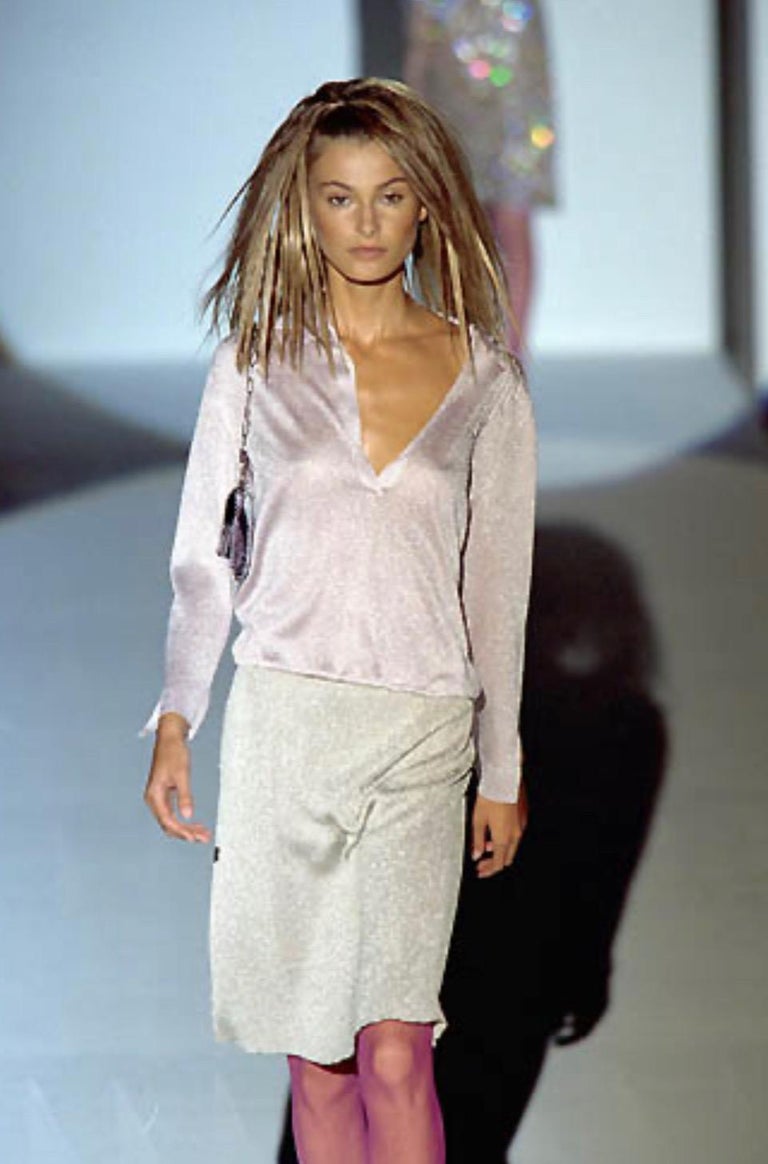 S/S 2000 Gucci by Tom Ford Silver Runway Metallic Stretch Knit Mini ...