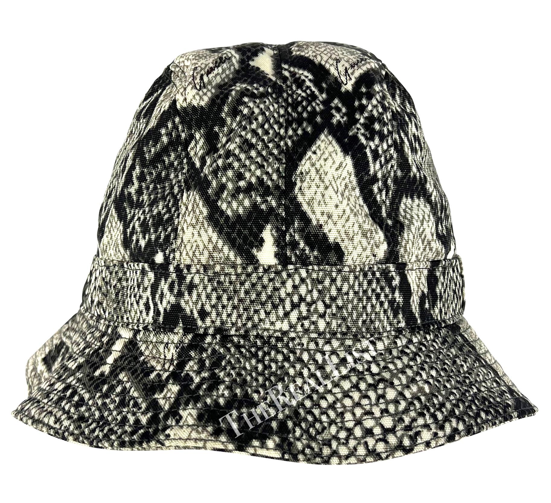 S/S 2000 Gucci by Tom Ford Snakeskin Print Grey Nylon Bucket Hat For ...