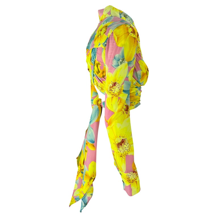 S/S 2004 Versace by Donatella Runway Pink Yellow Floral Runway Wrap ...