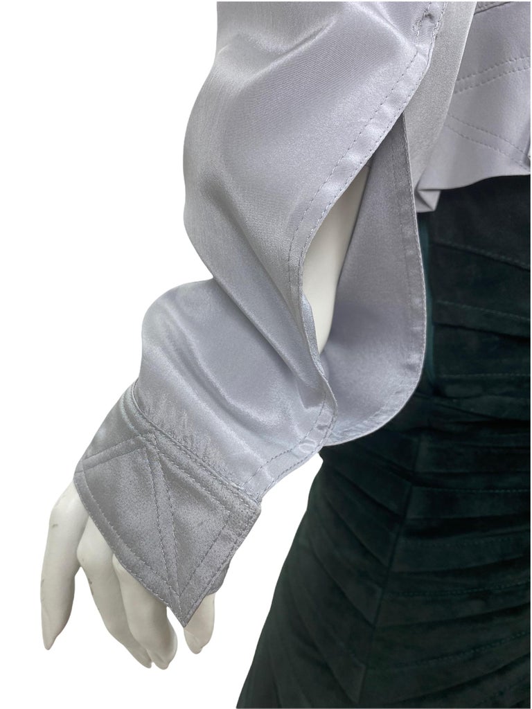 S/S 2004 Vintage Runway Tom Ford for Gucci Dove Grey Silk Jacket For ...