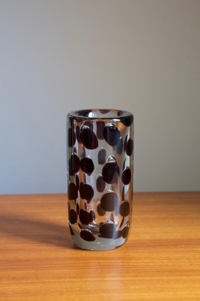 Saara Hopea, "Panther" Vase, Blown Glass, Nuutajärvi Notsjö, Finland ...