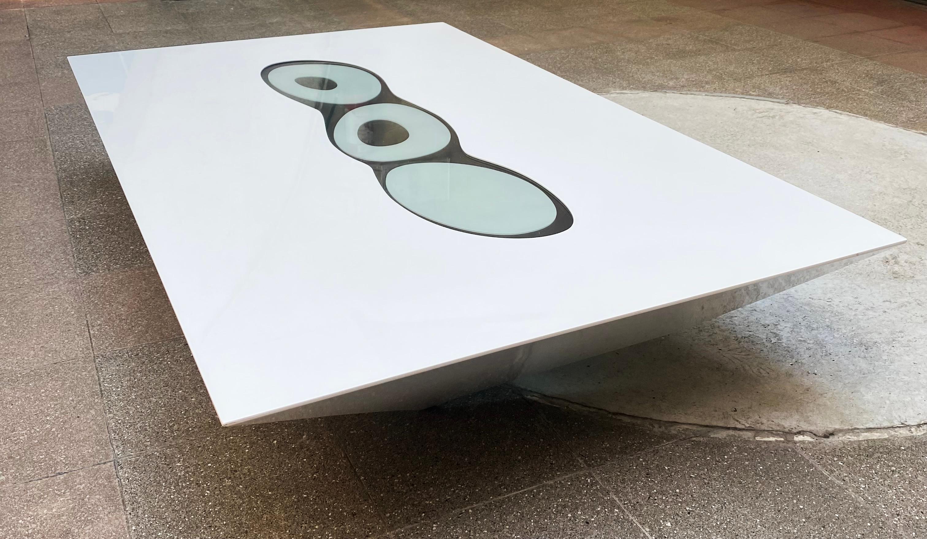 Saazs luminous white coffee table Extremely rare coffee table For Sale ...