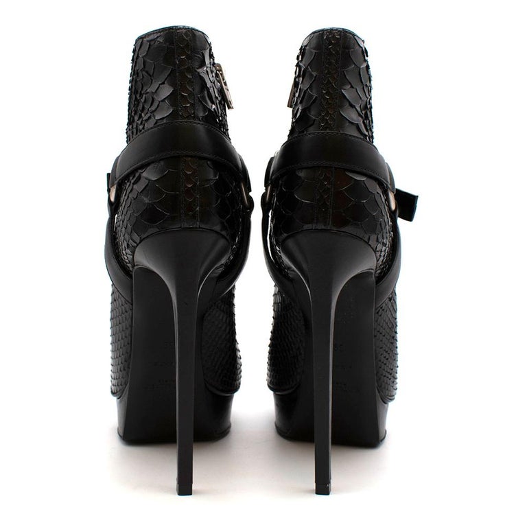 Saint Laurent Black Janis Python Ankle Boots 39 For Sale at 1stDibs