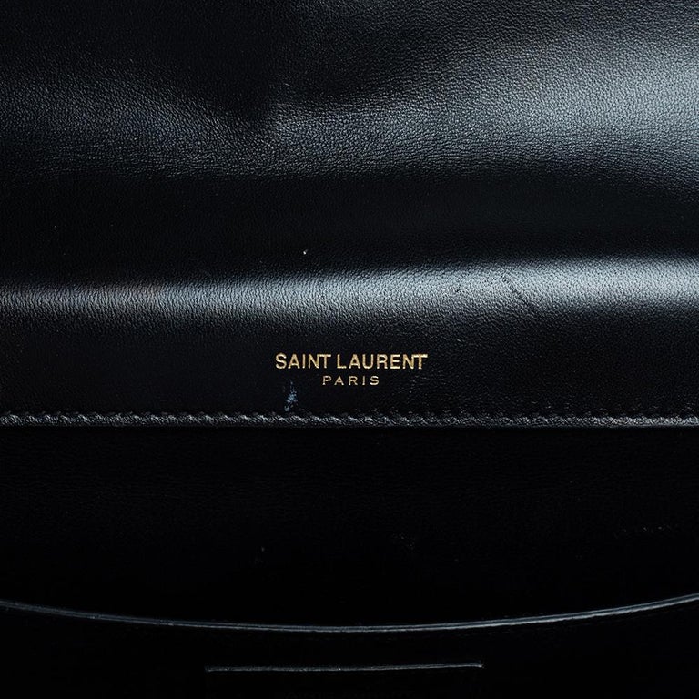 Saint Laurent Black Patent Leather Large Monogram Vicky Shoulder Bag at ...