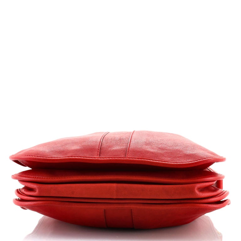 Saint Laurent Chyc Crossbody Bag Leather Medium For Sale at 1stDibs