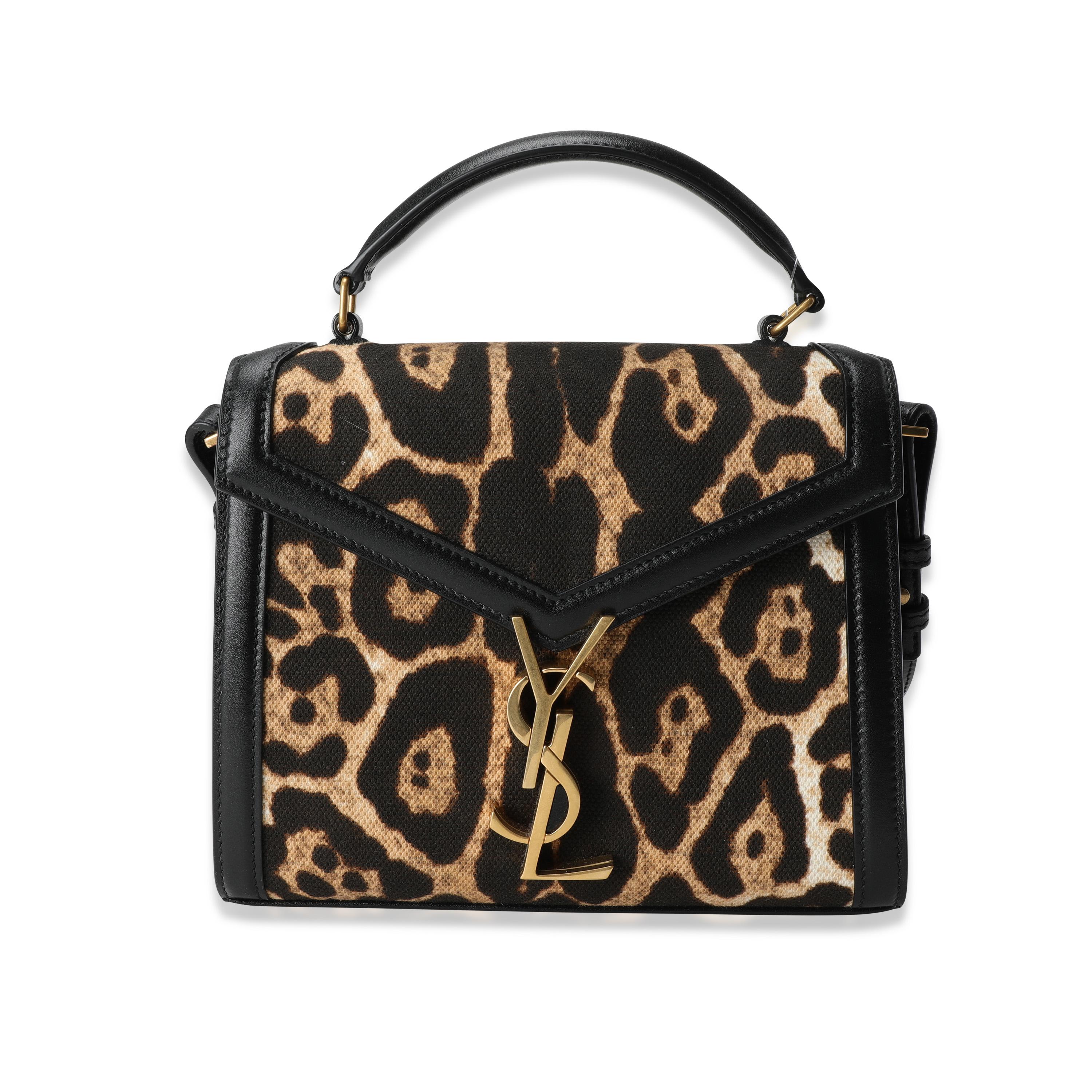 Saint Laurent Niki Chain Flap Bag Matelasse Chevron Leather Medium at ...