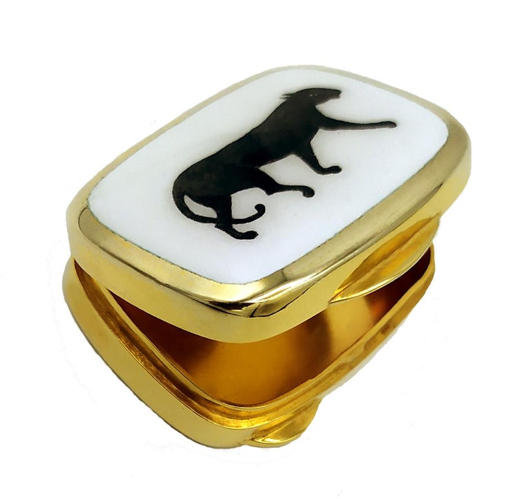 Salimbeni Black Panther Pillbox enameled. For Sale at 1stDibs