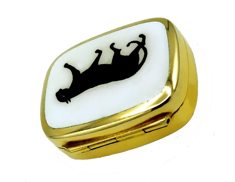 Salimbeni Black Panther Pillbox enameled. For Sale at 1stDibs