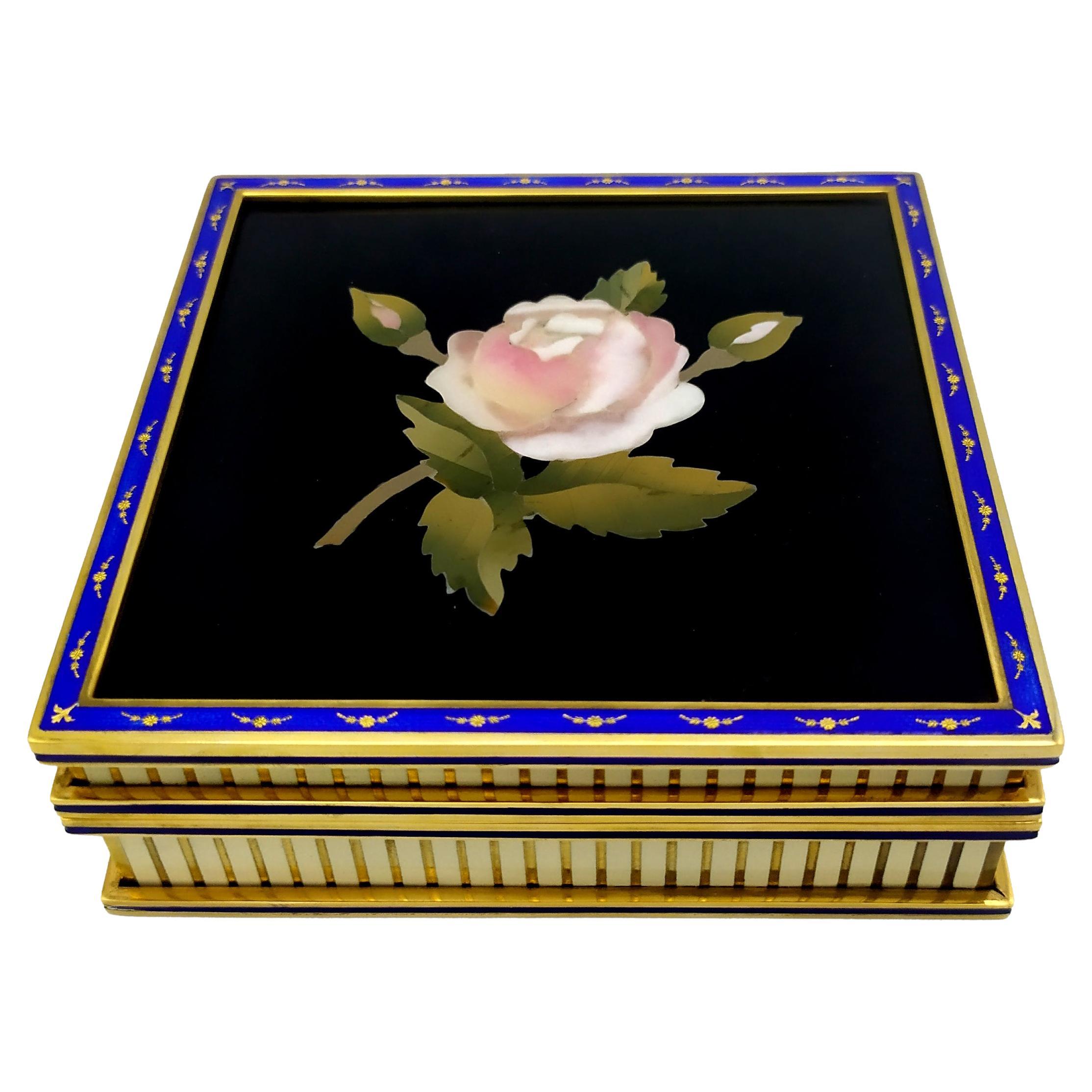 Ghidini 1961 Small Knotted Cherry Box in Rose Gold Finish For Sale at ...
