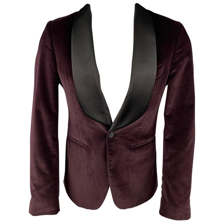 SALLE PRIVEE Size 36 Burgundy Velvet Shawl Collar Sport Coat at 1stDibs