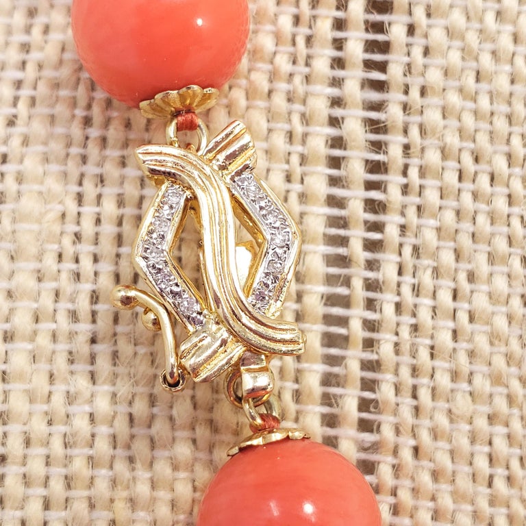 Salmon Sardinian Coral Bead Necklace with 585 Gold and Diamond Clasp ...