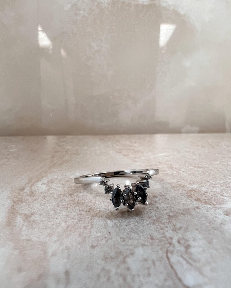 Salt and Pepper Diamond Marquise Cut 14K Crest Ring For Sale at 1stDibs
