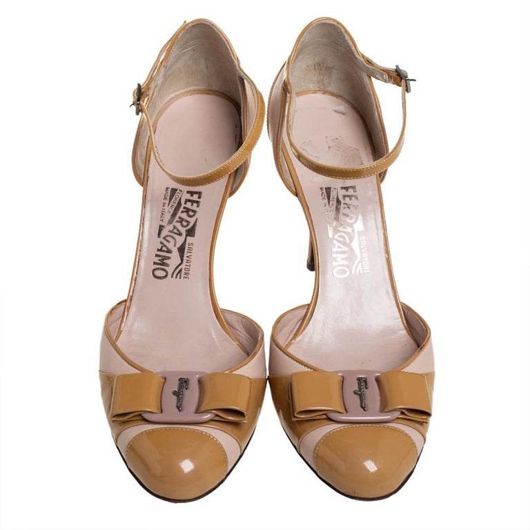 Salvatore Ferragamo Beige Patent Leather Bow Ankle Strap Sandals Size ...