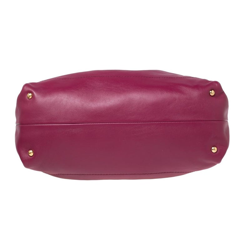 Salvatore Ferragamo Magenta Leather Lineage Shoulder Bag at 1stDibs