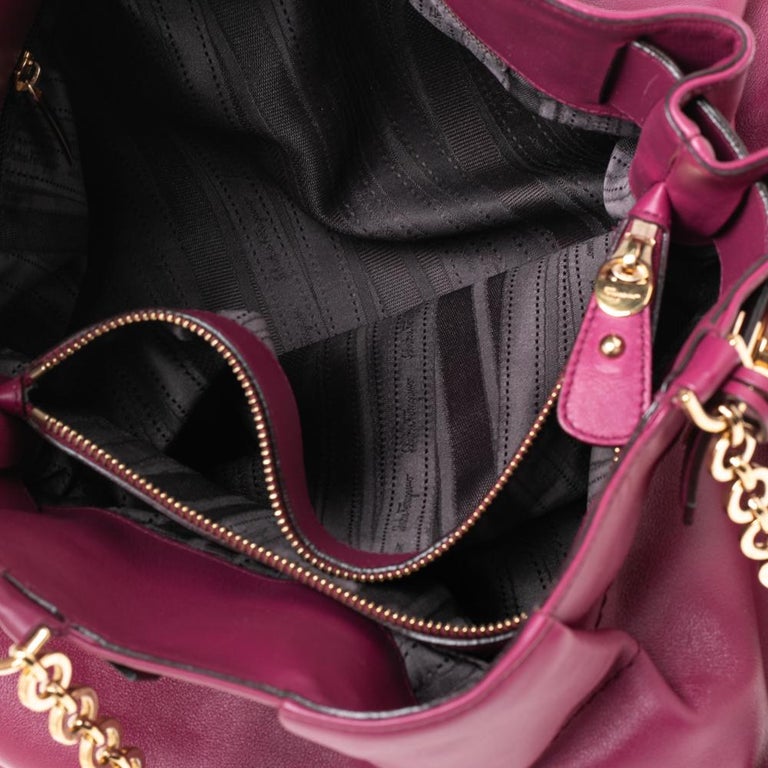 Salvatore Ferragamo Magenta Leather Lineage Shoulder Bag at 1stDibs