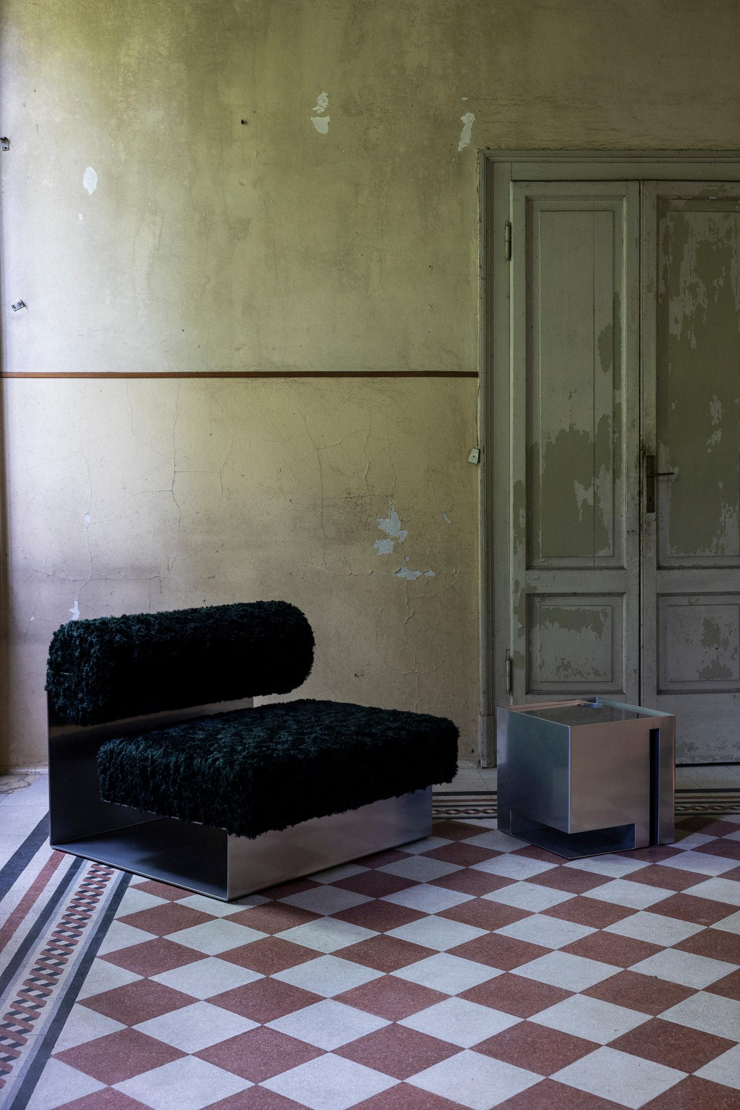 [Sample Piece] Folds, Single Sofa with Grey Boucle Upholstery For Sale ...