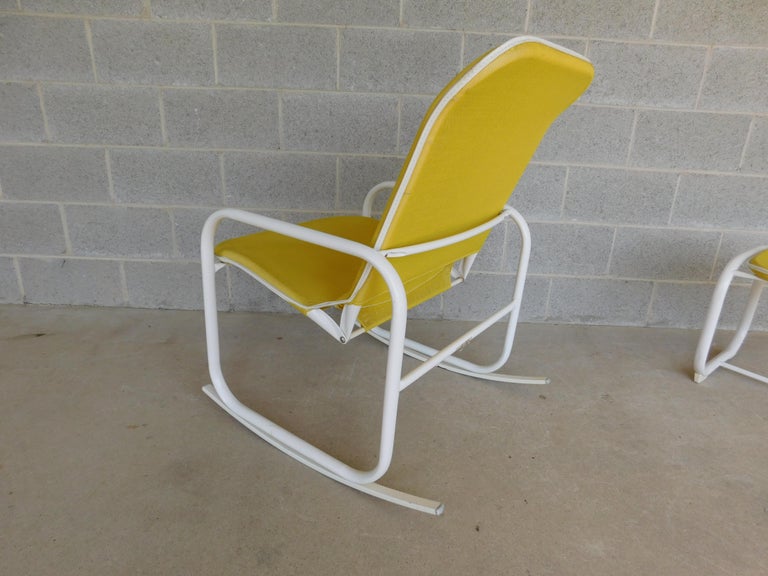 Samsonite Vintage Mid-Century Modern Rocking Chair and Foot Stool For ...