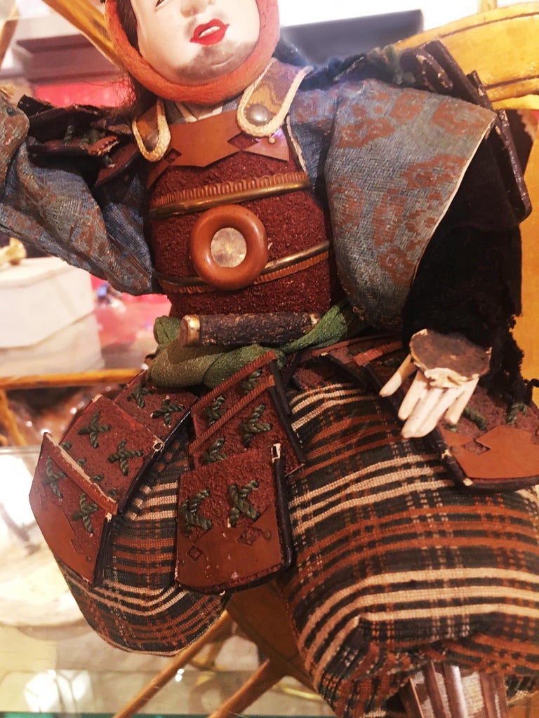 Samuraï Puppet Musha Nyngyo A Set of 2 Sculpture For Sale at 1stDibs