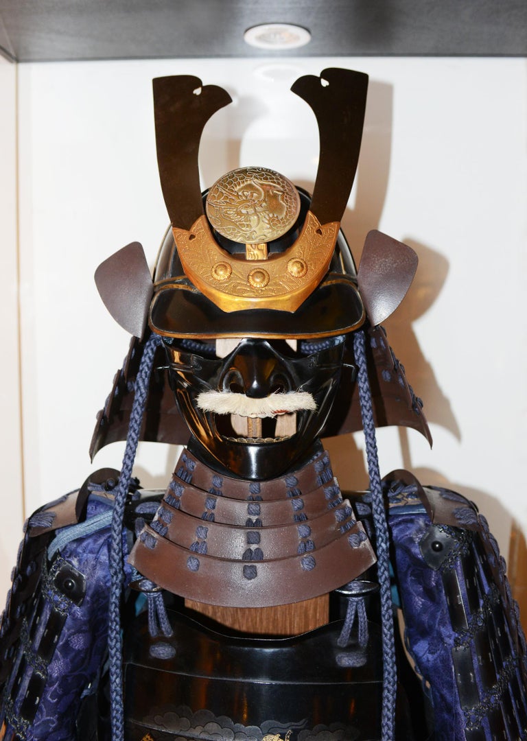 Samuraï Yoroi Armor with Hoshikabuto Helmet at 1stDibs