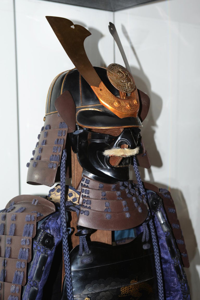 Samuraï Yoroi Armor with Hoshikabuto Helmet at 1stDibs
