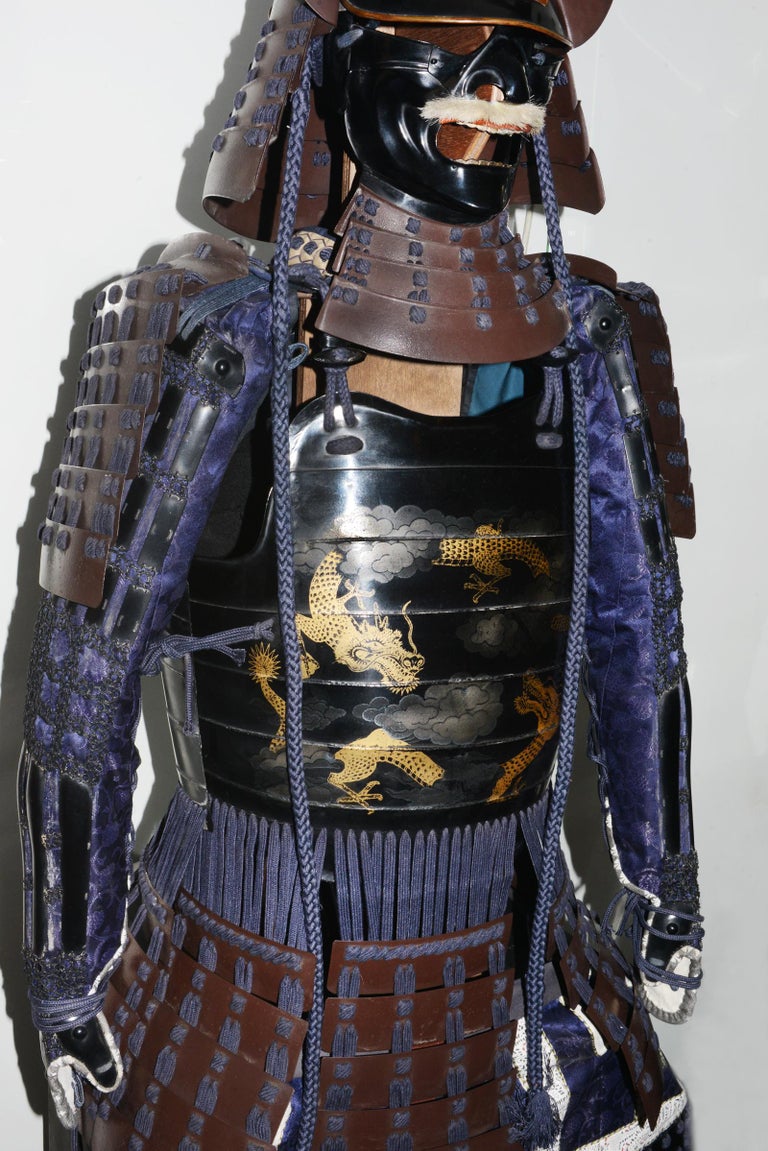 Samuraï Yoroi Armor with Hoshikabuto Helmet at 1stDibs
