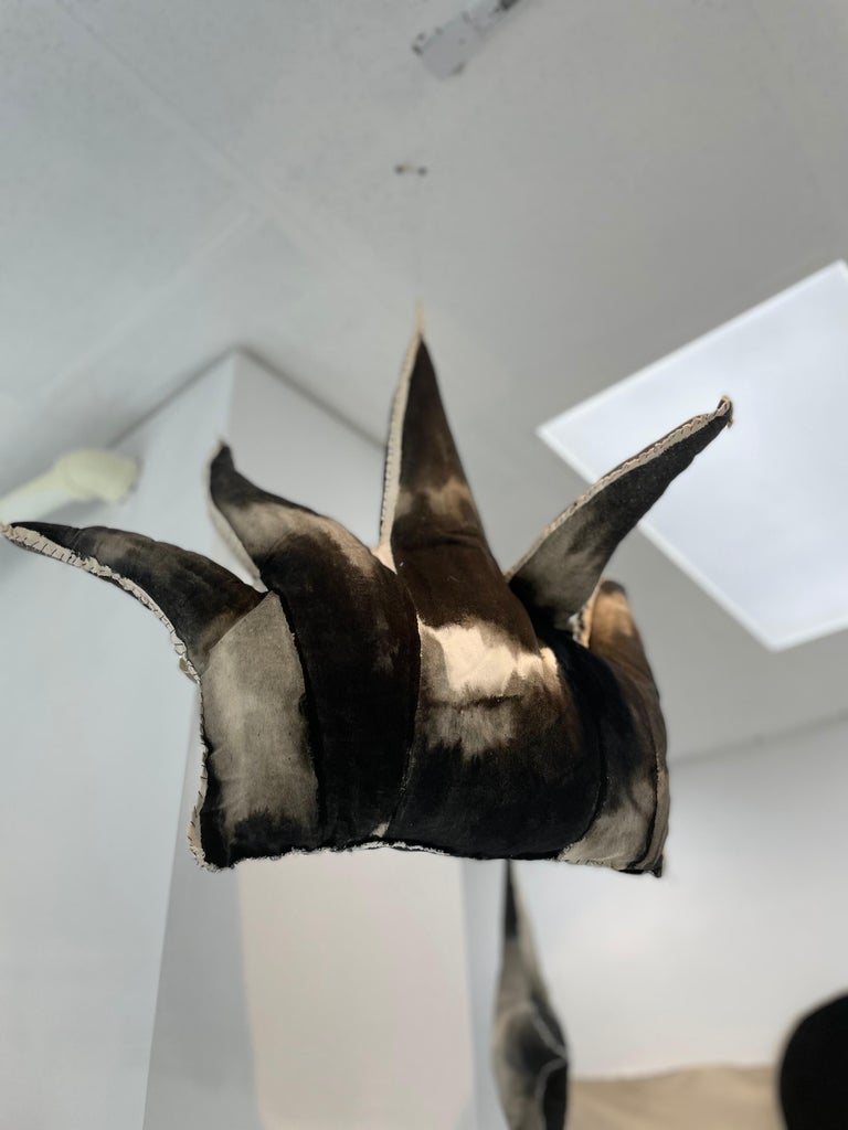 Sang A Han - mobile poupée 2 En vente sur 1stDibs