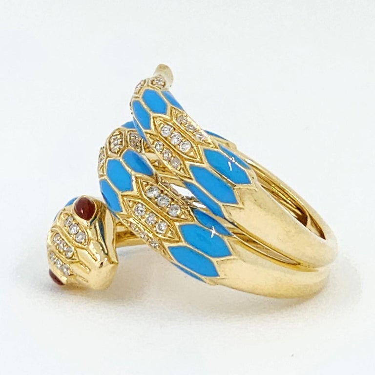 Snake Diamond Enamel Ring in 18 Karat Yellow Gold For Sale at 1stDibs