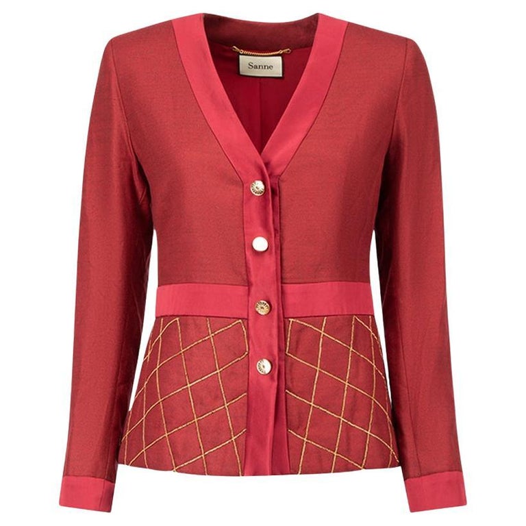 Sanne Women's Burgundy Quilted Chain Accent Jacket For Sale at 1stDibs