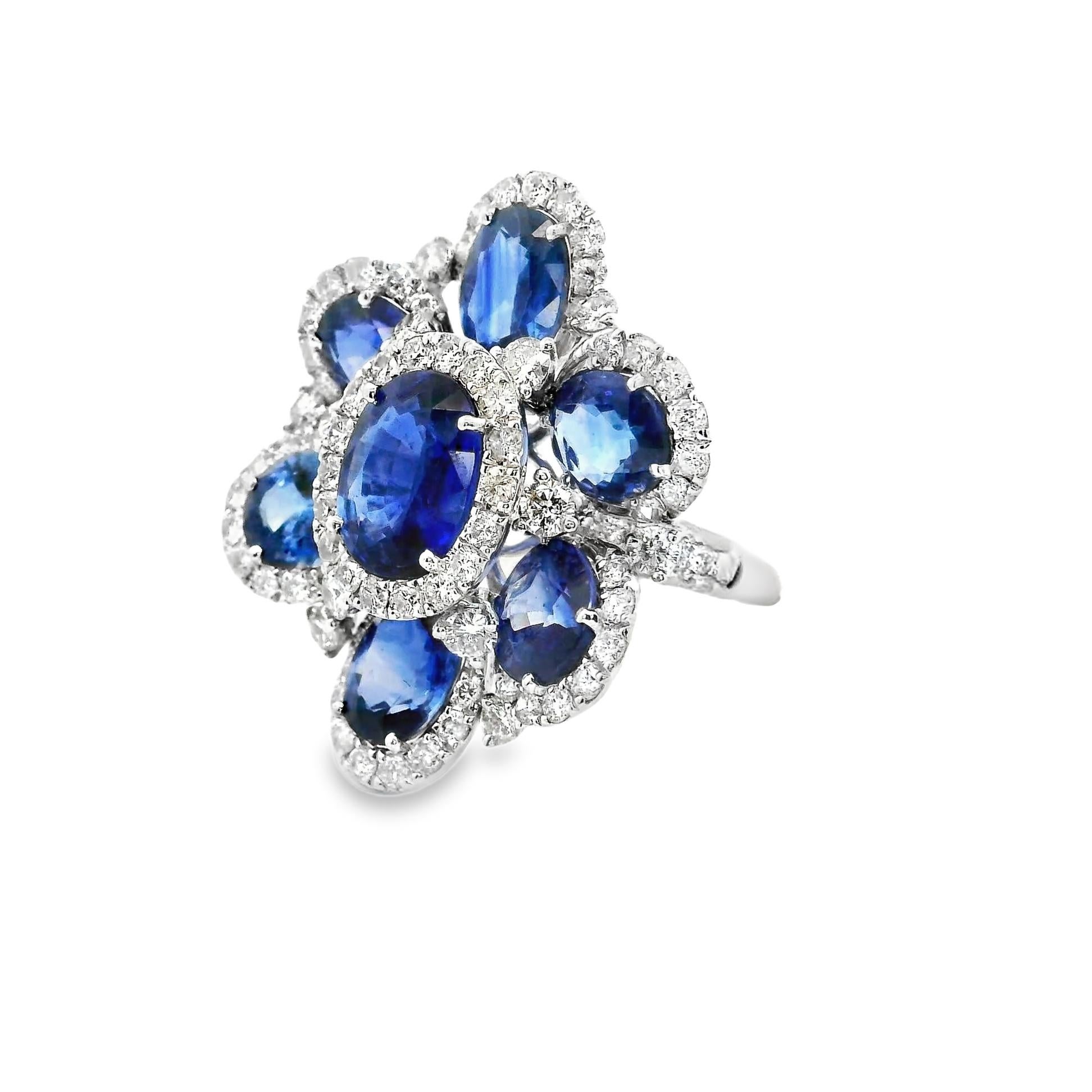 Sapphire Diamond 18k White Gold Flower Ring For Sale at 1stDibs