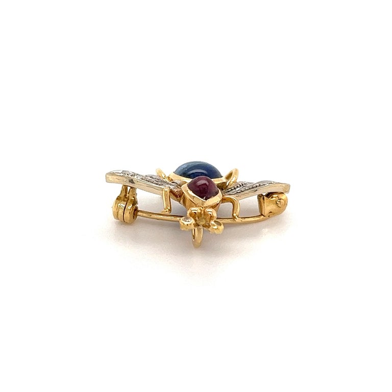 Sapphire Ruby and Diamond Gold Bee Brooch Pin For Sale at 1stDibs