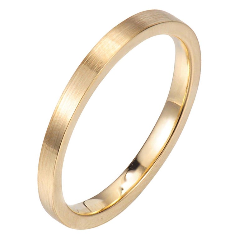 Customizable Satin Contemporary Square Ring 18 Karat For Sale at 1stDibs