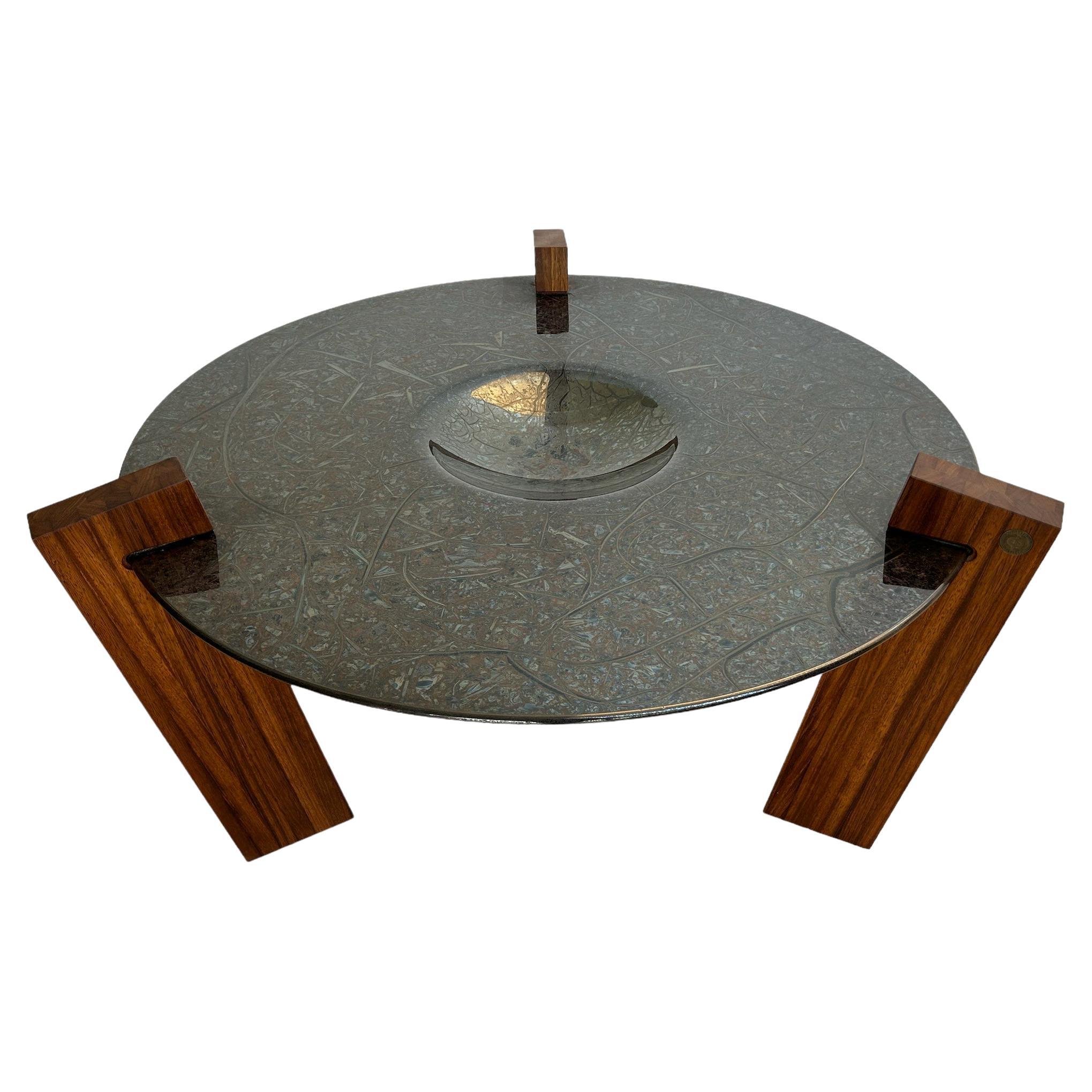 "Saturn Table" made of glass For Sale at 1stDibs