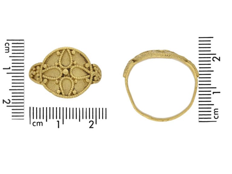 Saxon Ornate Gold Ring, circa 7th-9th Century AD For Sale at 1stDibs