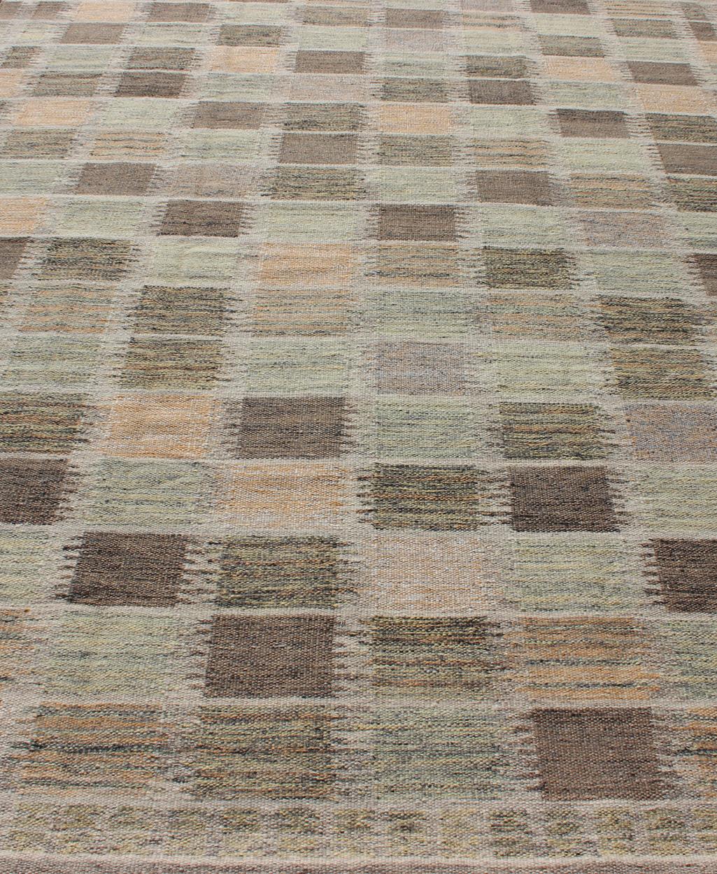 Scandinavian Flat-Weave Design Rug with Checkerboard Pattern in Brown ...