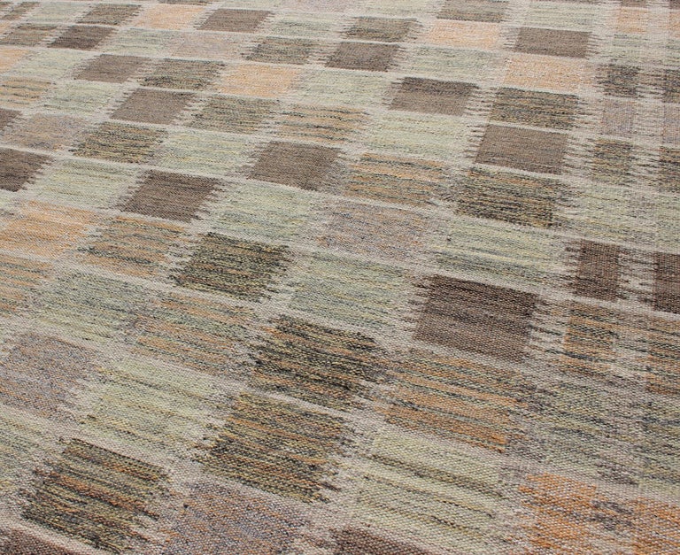 Scandinavian Flat-Weave Design Rug with Checkerboard Pattern in Brown ...