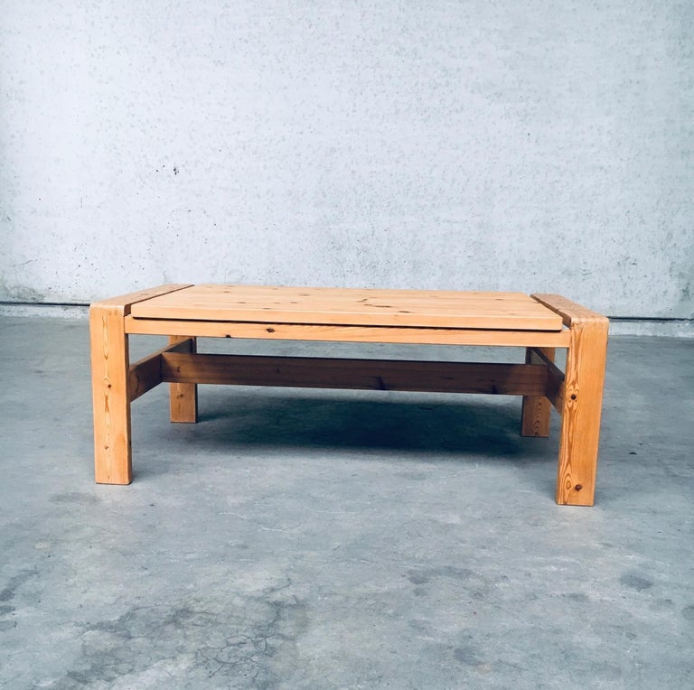 Scandinavian Modern Design Solid Pine Coffee Table, Denmark 1970's For Sale at 1stDibs