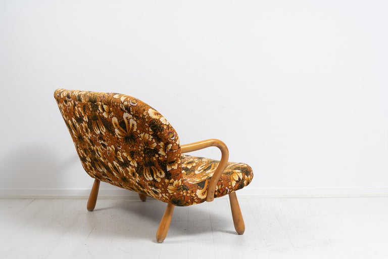 Scandinavian Modern Muslinge or Clam Sofa at 1stDibs