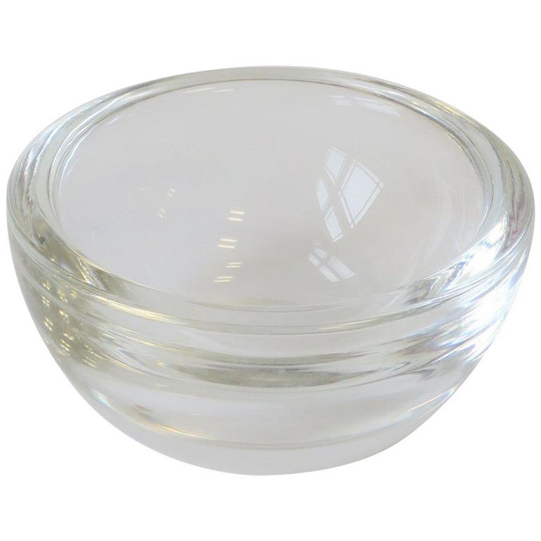 Scandinavian Modern Round Clear Art Glass Bowl For Sale at 1stDibs