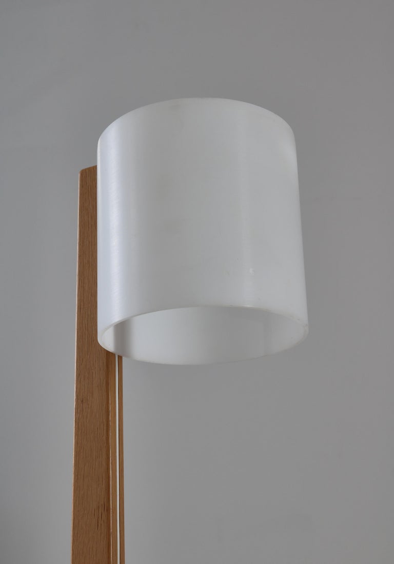 Scandinavian Modern Table Lamp in Oak and Acrylic by Luxus, Sweden ...