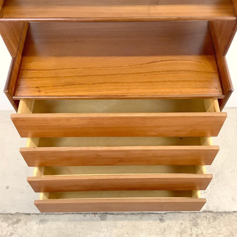 Scandinavian Modern Teak Chest of Drawers With Shelf Topper For Sale at ...