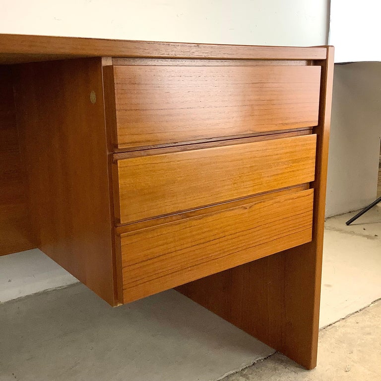 Scandinavian Modern Teak Office Desk For Sale at 1stDibs
