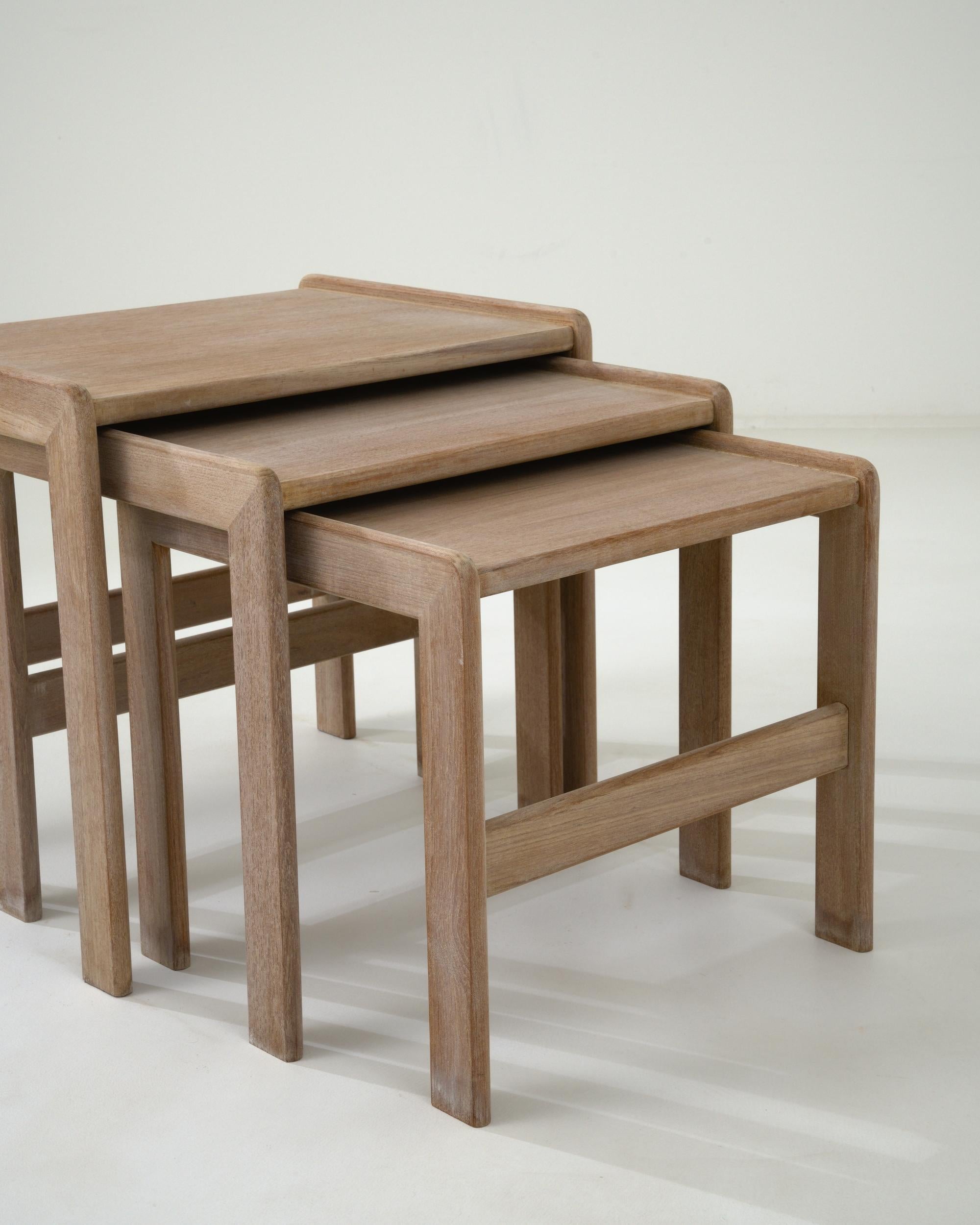 Scandinavian Modern Wooden Nesting Tables For Sale at 1stDibs